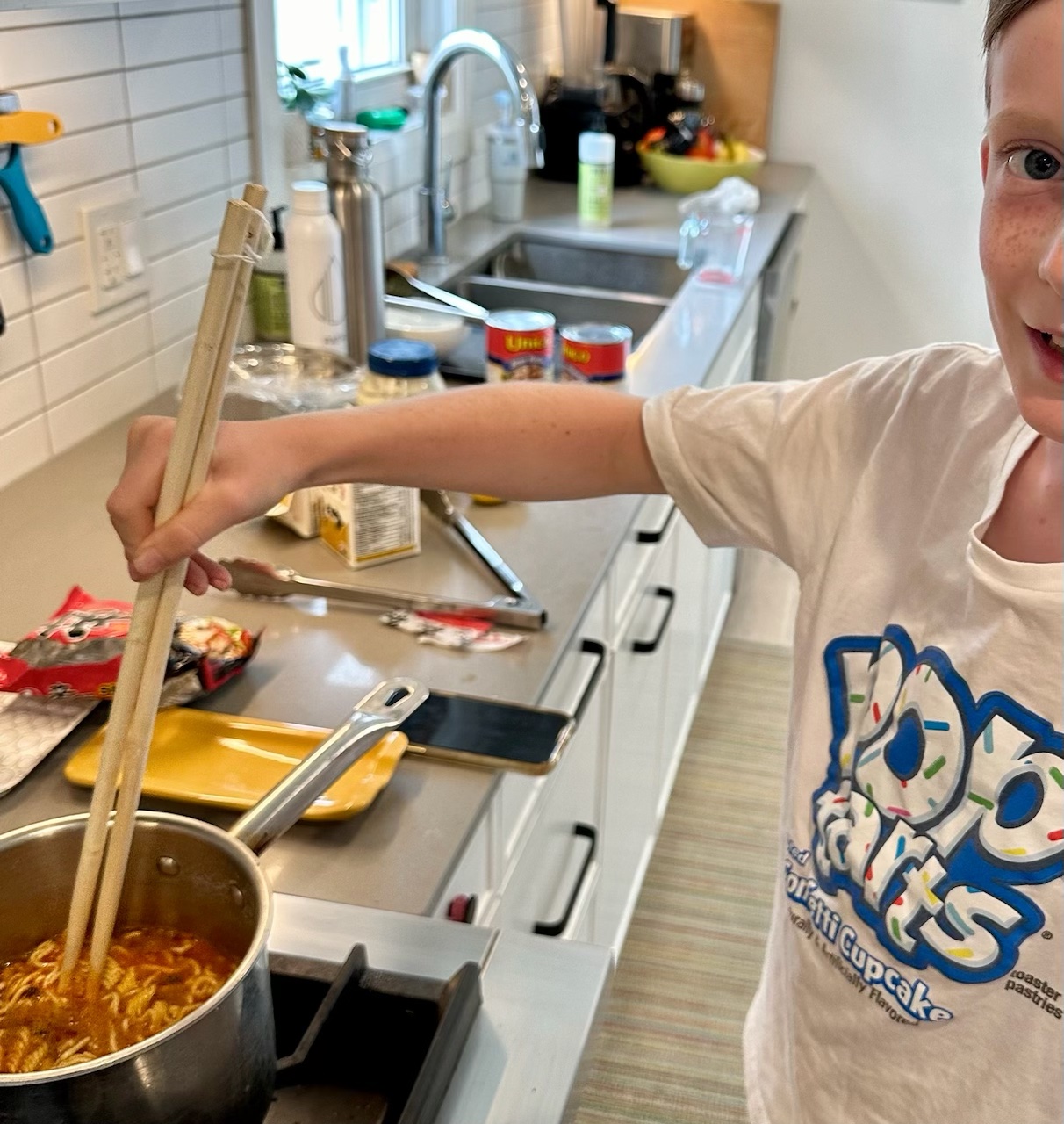 Why Cooking and Eating Together as a Family is so Important - The ...